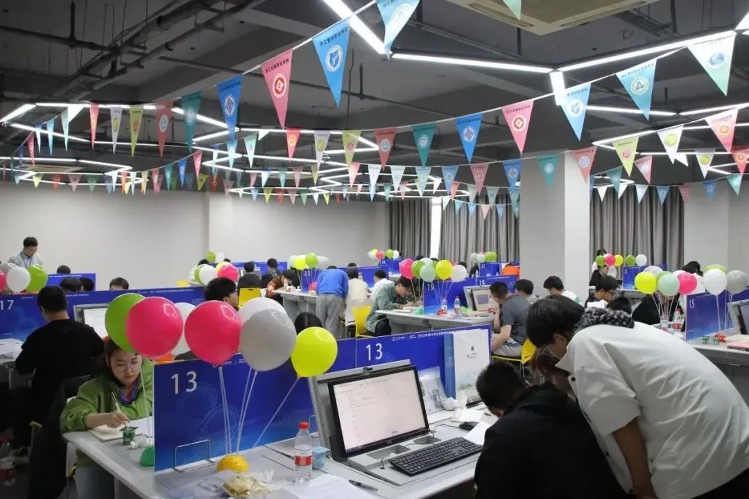 中国大学生程序设计竞赛(CCPC)-官网